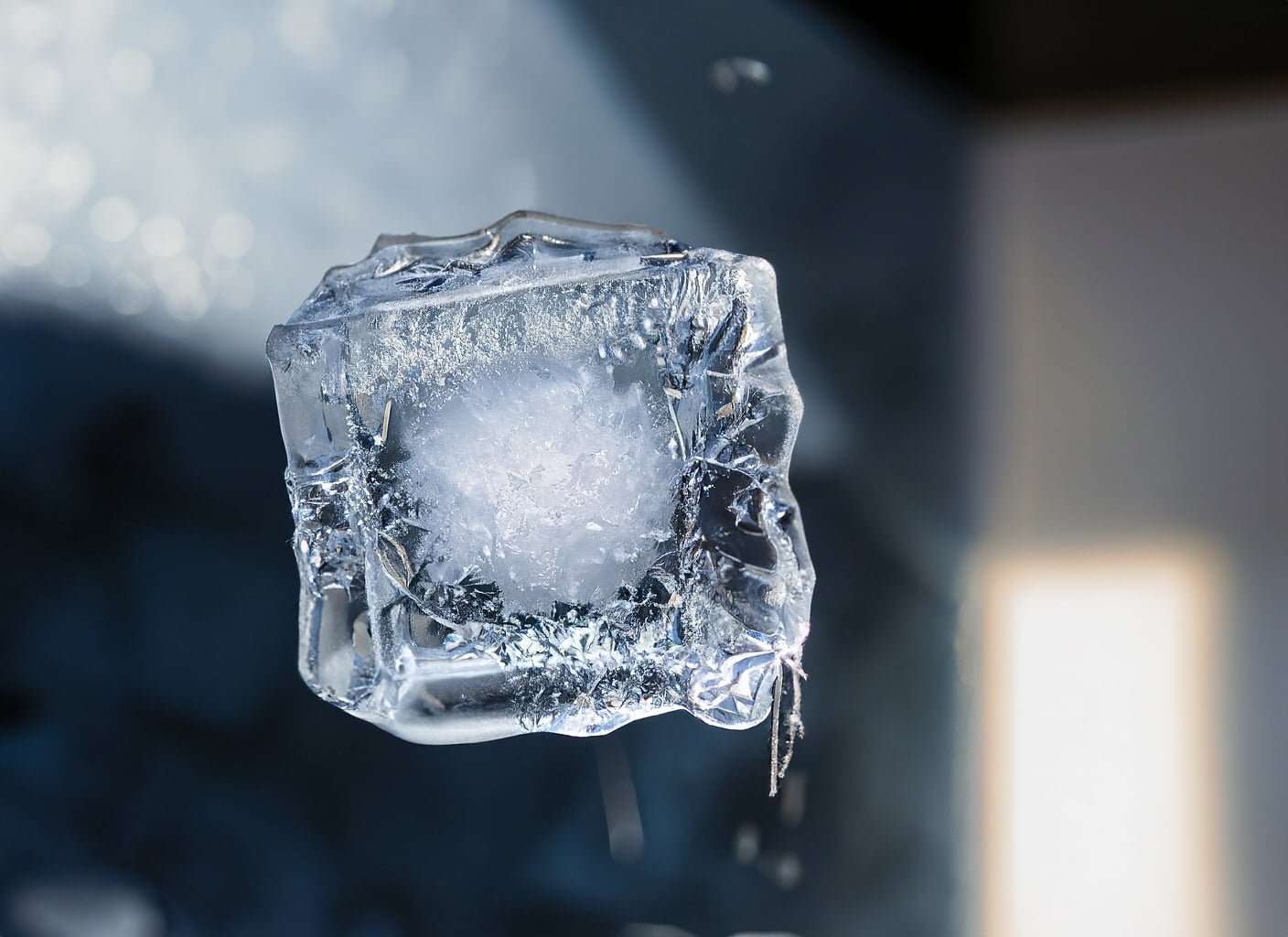 How Long Does It Take Ice Cubes To Freeze? A Step-by-Step Guide